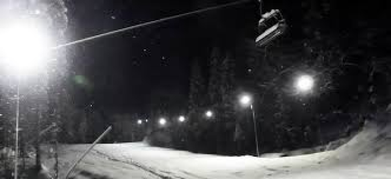 Pârtia de schi „Dalia” din comuna Perișani, cea mai apropiată de ...